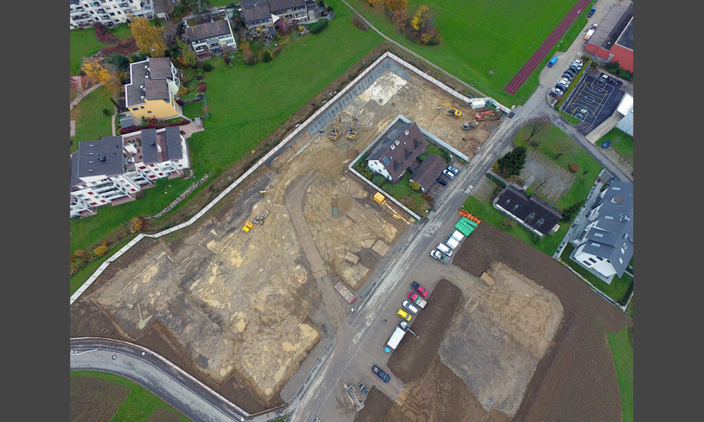 EK 100 Chain Cutter for Medium Excavators (18–30 t) | KEMROC