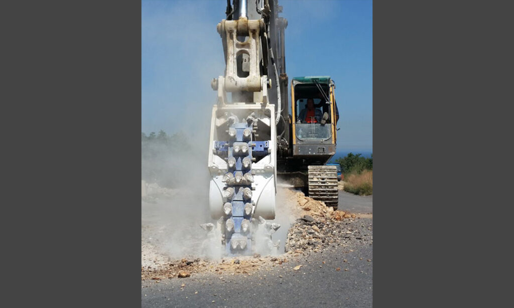 EK 140 Heavy-Duty Chain Cutter for Excavators (30–45 t) | KEMROC